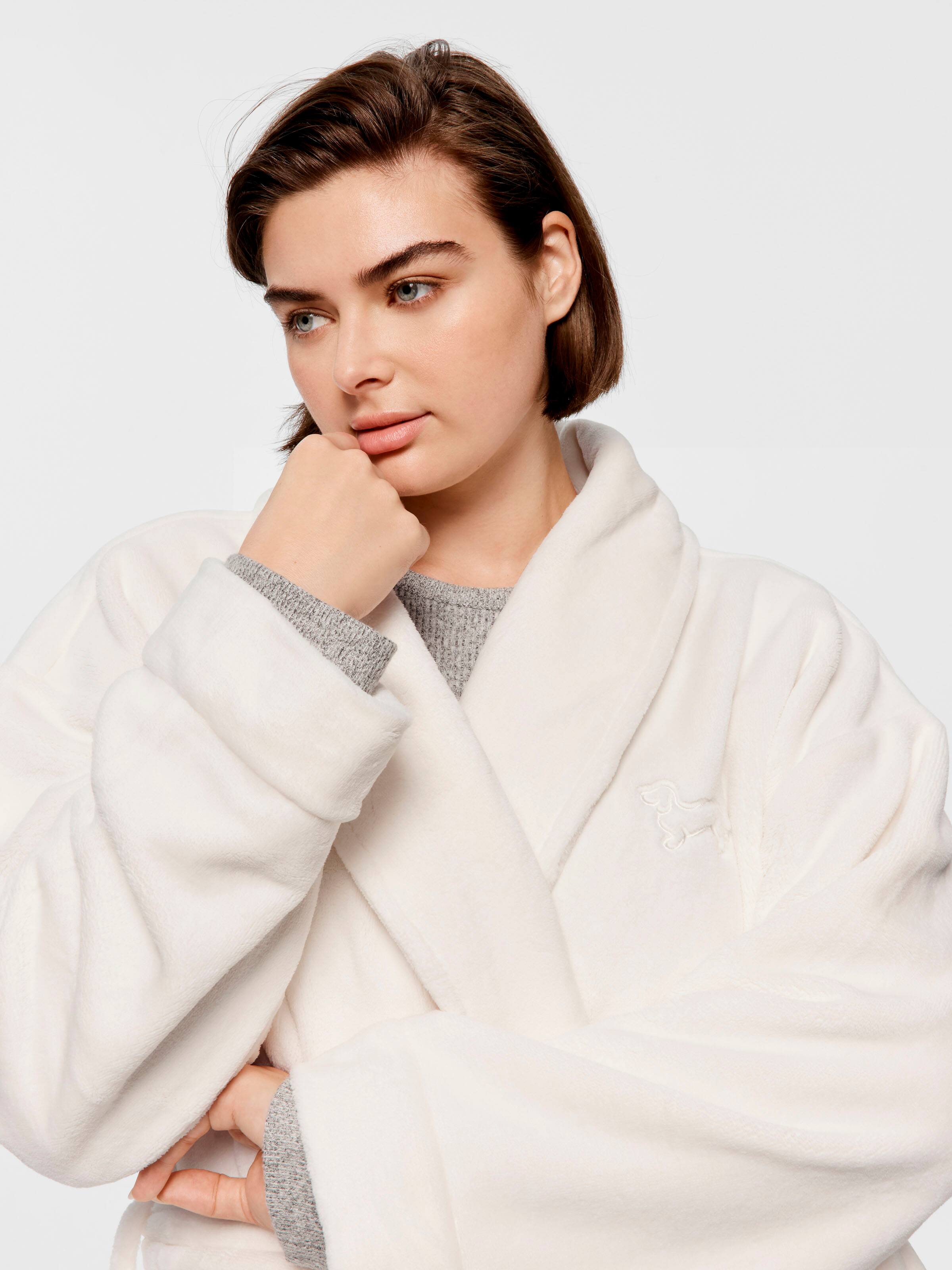 Gowns | Peter Alexander Online